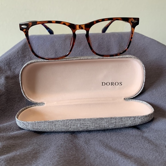 Doros | Other | Doros Reading Glasses Cateye Design For Women New With ...